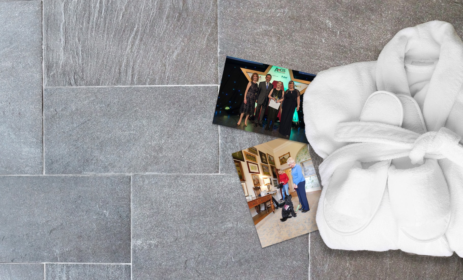 photos-banner-robe – Room To Reward